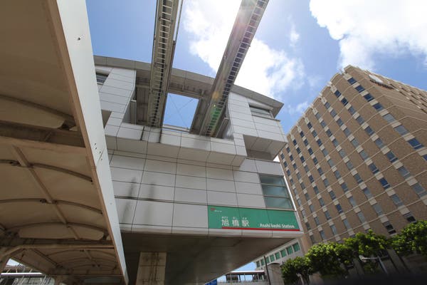 【旭橋駅徒歩3分】定員57＋α名！プロジェクター含む備品・高速Wi-Fi無料！泉崎401会議室の写真11