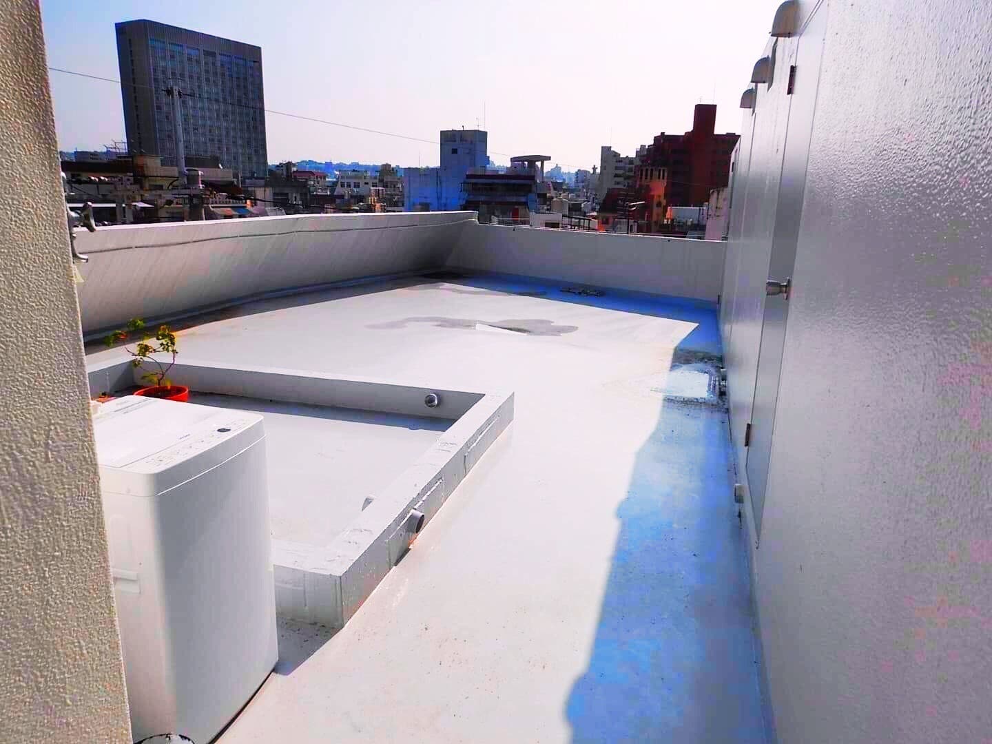 メイクスペース1箇所、自然光での撮影も可。 25坪の広々スペースです。の写真17