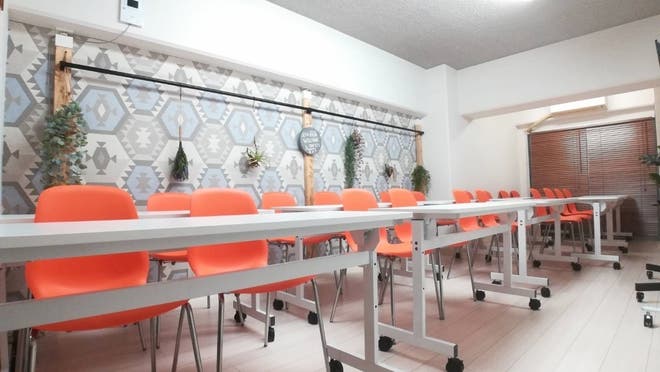 【定期除菌】★新大阪駅から一直線3分で迷わない!★22名収容●【全て無料】WiFi&大画面モニター等●会議室シャルム新大阪の写真17