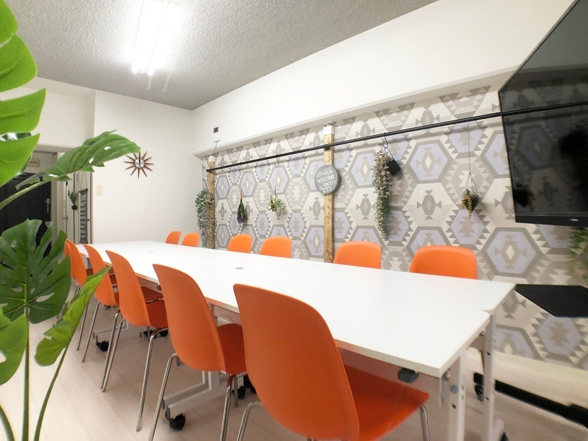 【定期除菌】★新大阪駅から一直線３分で迷わない！★２２名収容●【全て無料】WiFi＆大画面モニター等●会議室シャルム新大阪の写真18