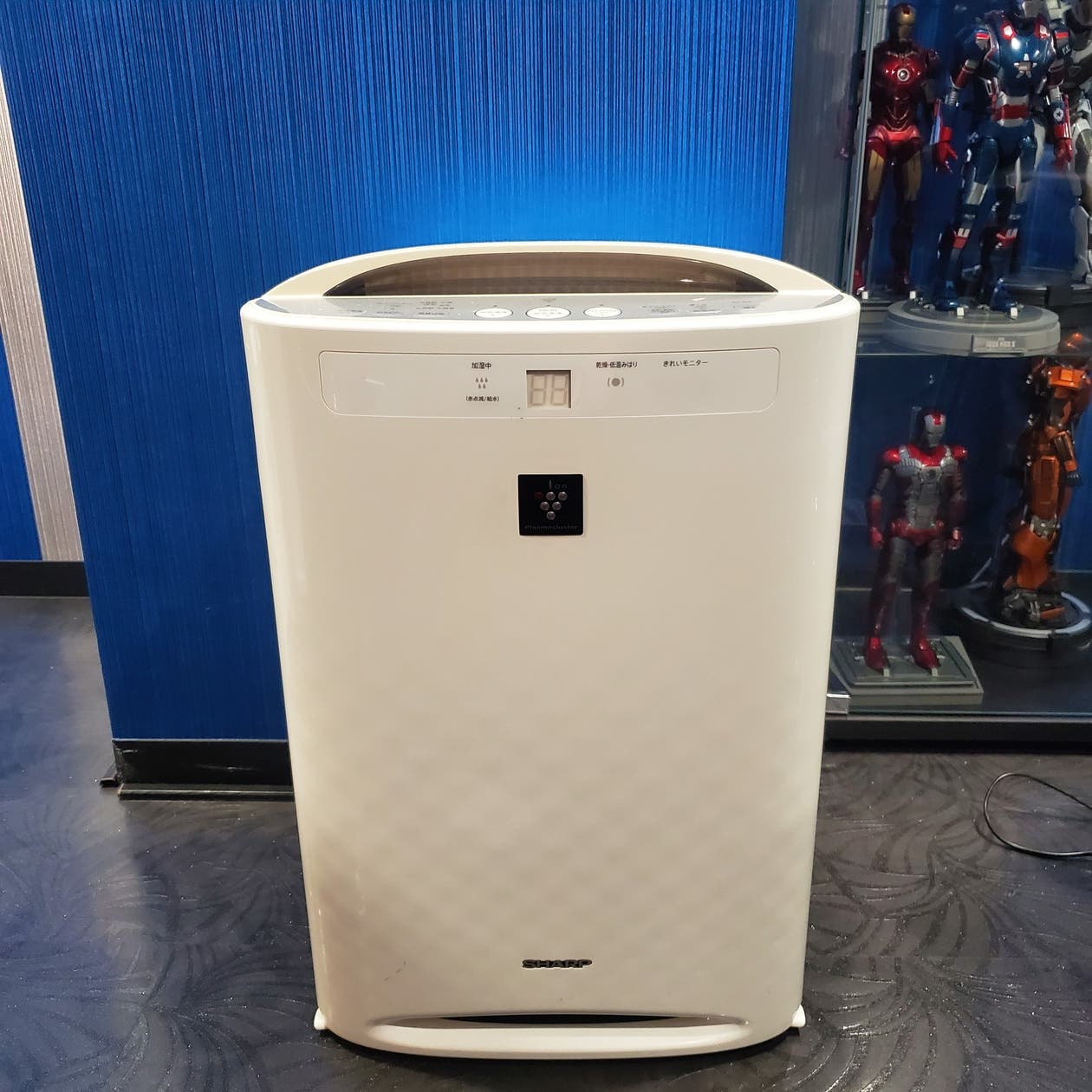 【横浜シールド】加熱式タバコ可🚭カフェ＆バーベースの隠れ家スペースです☕🍷の写真7