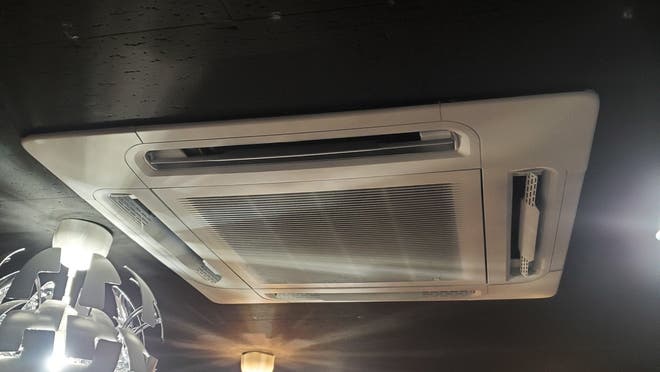 【横浜シールド】加熱式タバコ可🚭カフェ&バーベースの隠れ家スペースです☕🍷の写真8