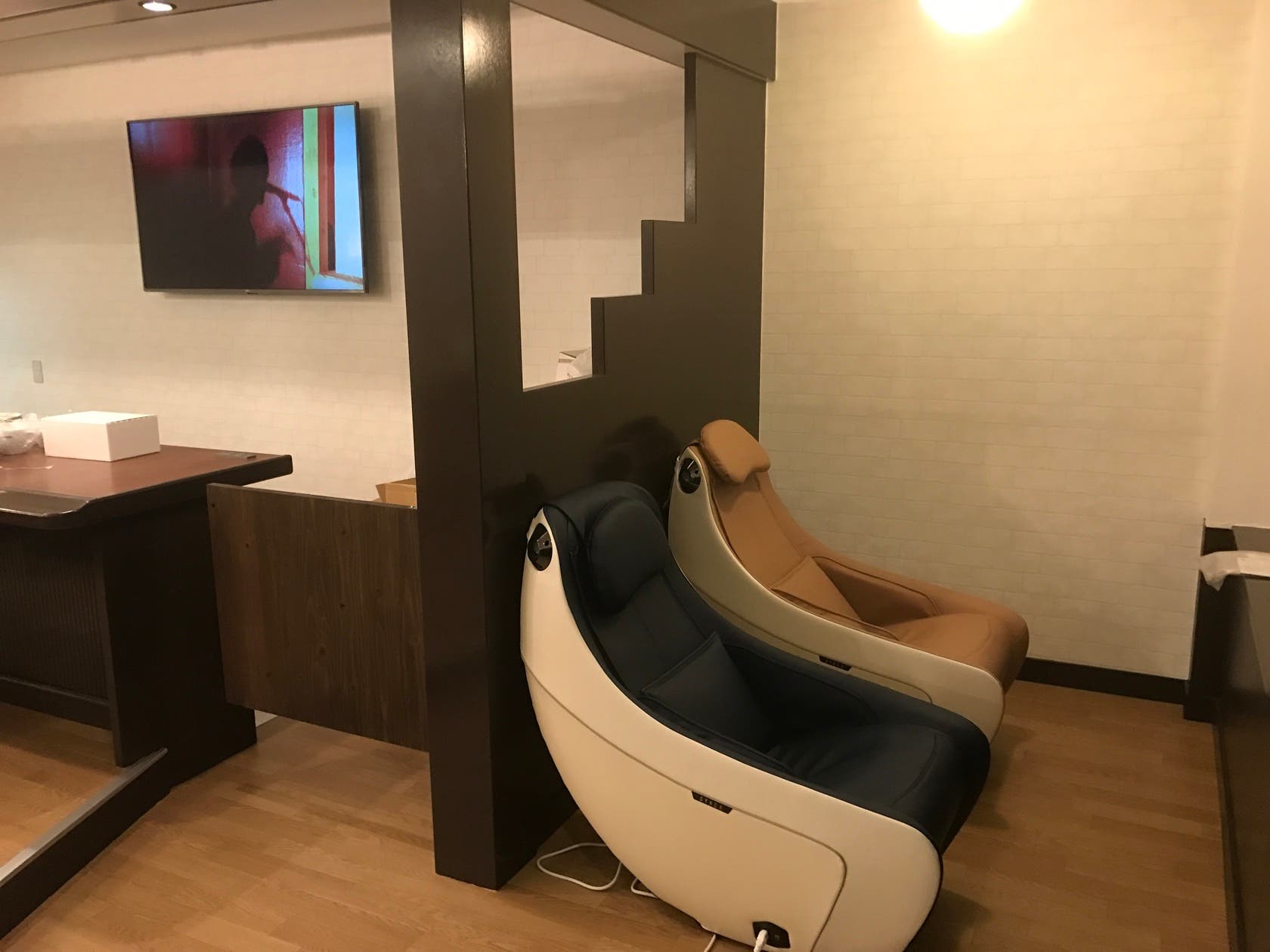 京都 東山区 東福寺にある喫茶店スペースです。会議やママ会、子供会にご利用ください。の写真9