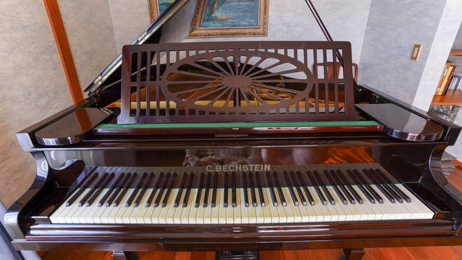 ピアノがあるお家!レッスンも可!那覇市内から10分!パルコシティなどアクセス抜群の清潔感のある一軒家の写真2