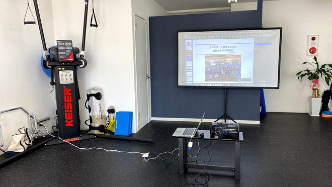 プライベートジムで周りを気にせず仲間とトレーニング!完全個室で集中してレッスンやトレーニングができるの写真13