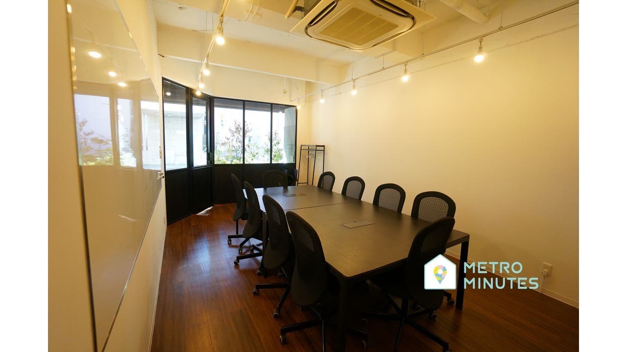 OPENSALE＜EXPRESSION会議室＞リモート・テレワークにも最適！高速光wifi設置！12名収容！神保町駅より徒歩3分の写真6