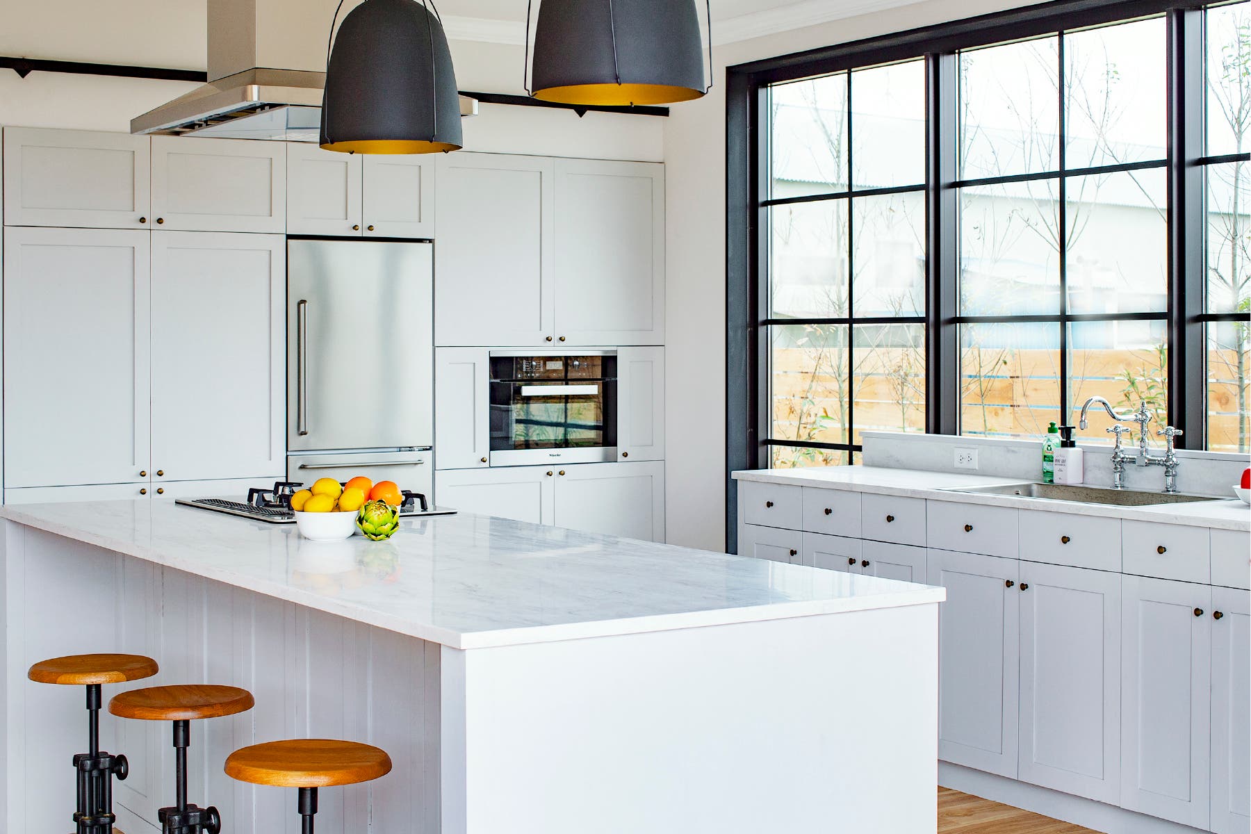 海の見えるハウススタジオ。商業撮影の他、本格キッチンもあるので料理教室などにもご活用ください！の写真13