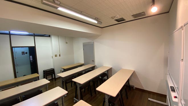 トップホスト エリア最安値 仙台駅西口パルコ2真裏! 332号室 15名標準 勉強などの貸しスペースの写真2