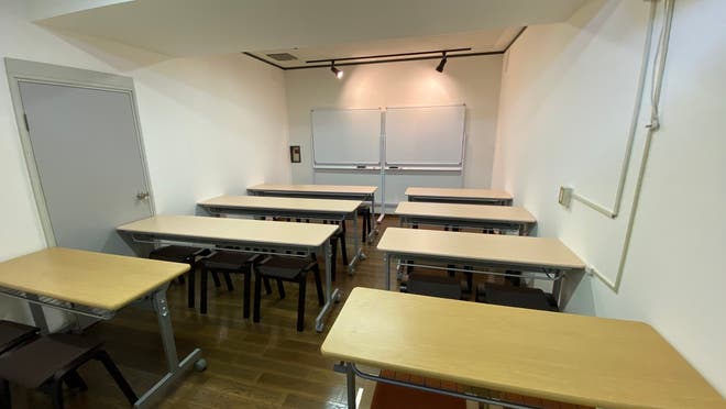 トップホスト エリア最安値 仙台駅西口パルコ2真裏! 332号室 15名標準 勉強などの貸しスペースの写真5