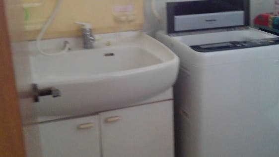 テーブル・16人分椅子常設でキッチン付き、会議等に多目的に使用出来ますの写真6