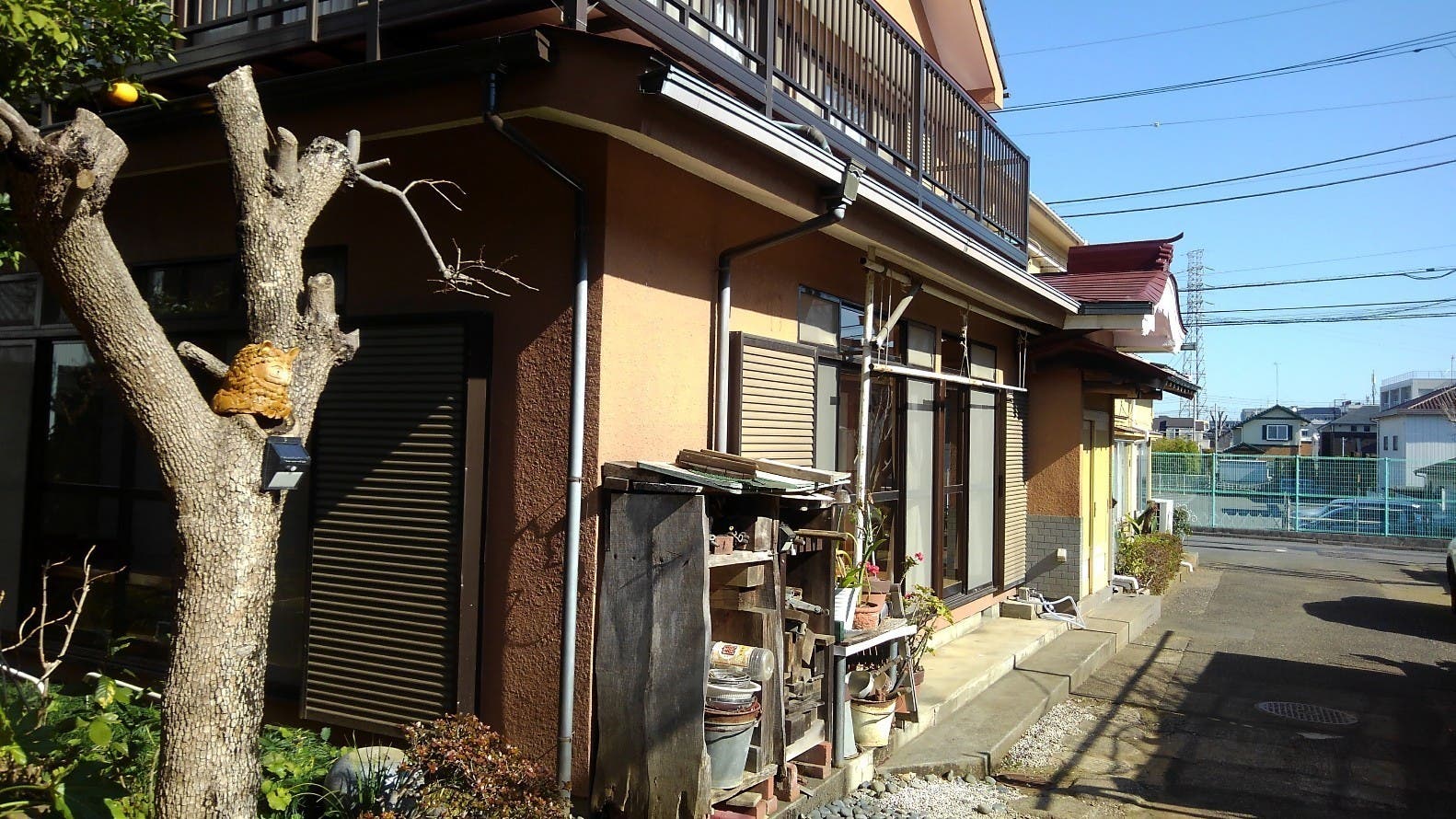 テーブル・16人分椅子常設でキッチン付き、会議等に多目的に使用出来ますの写真13