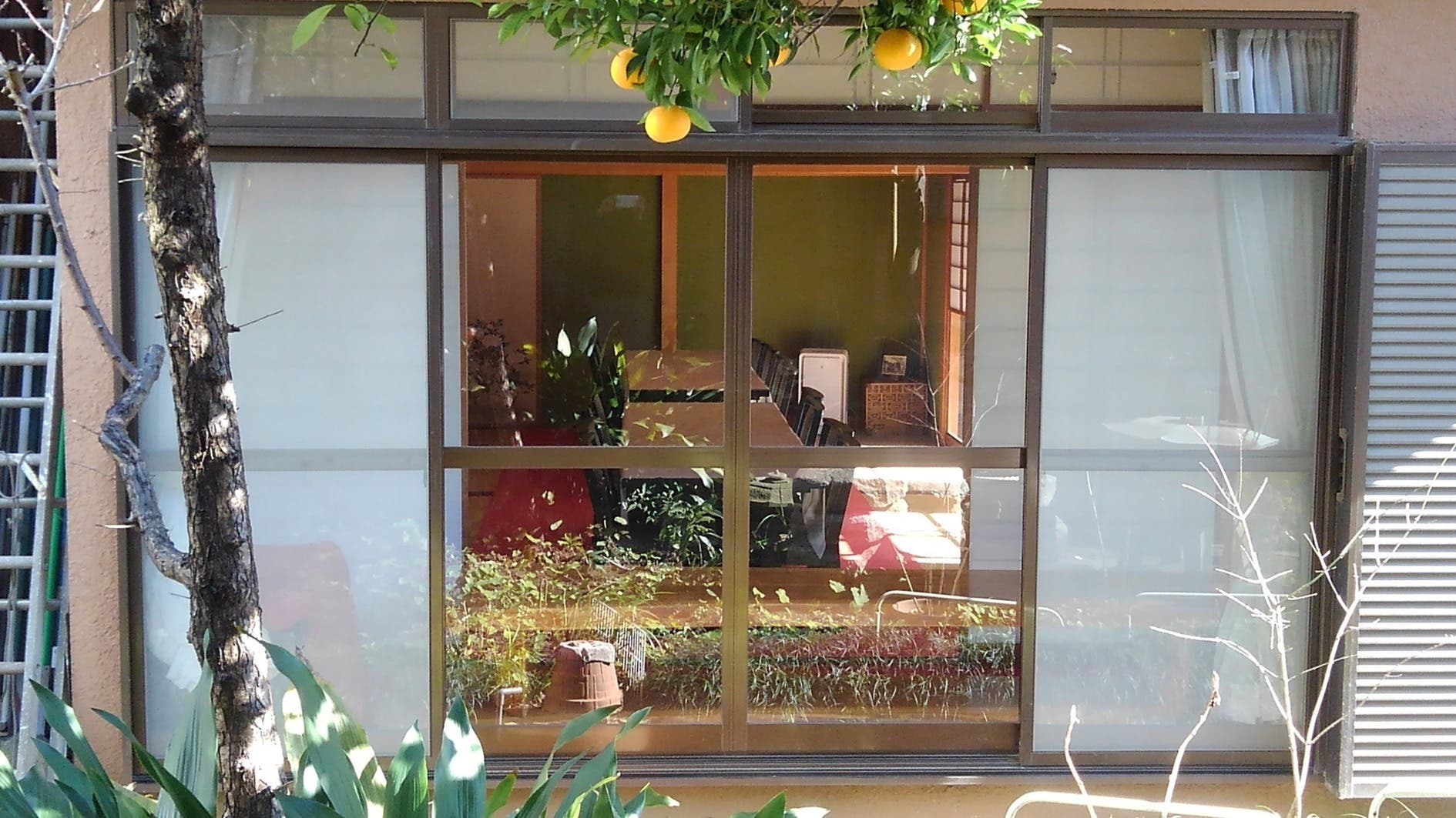 テーブル・16人分椅子常設でキッチン付き、会議等に多目的に使用出来ますの写真19