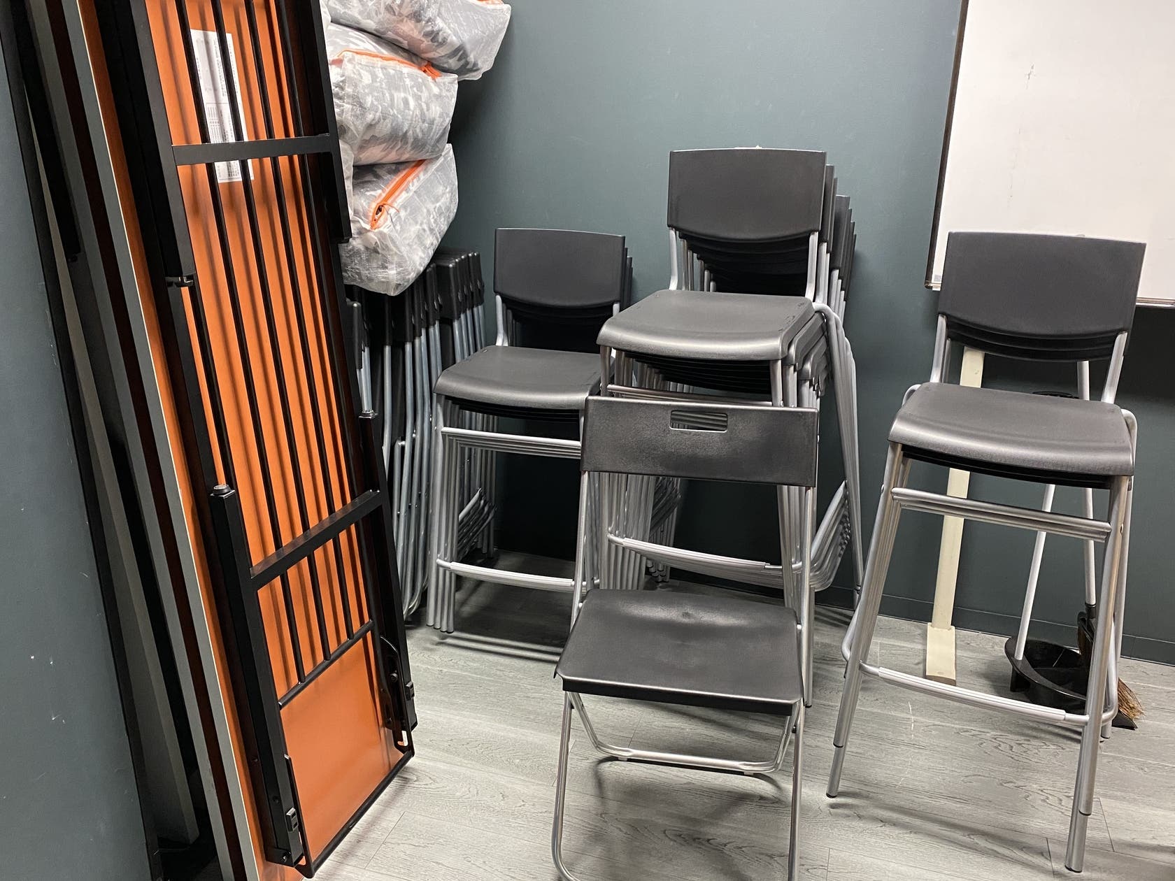 目黒駅からわずか6分！チワワだけど色々使えるマルチスタジオ！小規模なライブやセミナー、動画配信まで！の写真18