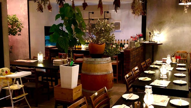 【京阪神宮丸太町エリア】テラス、プロジェクター、ピアノ付カフェスペース。パーティ・ロケ撮影・発表会などに!の写真6