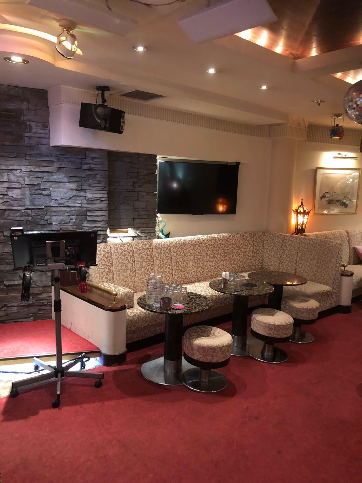 イベントスペース！女子会•誕生日会•忘年会•新年会•撮影などにも！の写真4