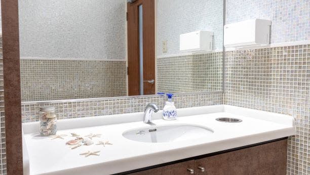 【BIZcomfort神戸元町】JR・阪神「神戸元町駅」から徒歩1分!1名用WEB会議専用ルームの写真7