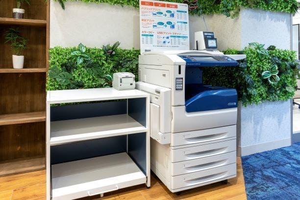 【BIZcomfort神戸元町】JR・阪神「神戸元町駅」から徒歩1分！8名用貸会議室の写真4