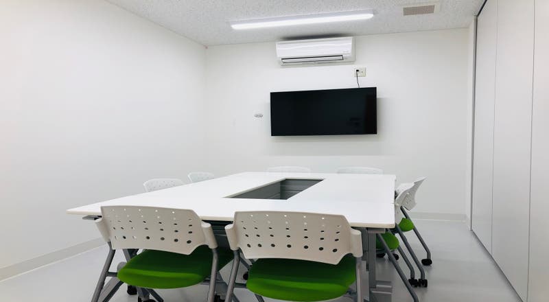 【コワーキングスペース永福〈会議室ROOM2〉】会議、イベント、商品撮影など多様な用途に使えるレンタルルーム