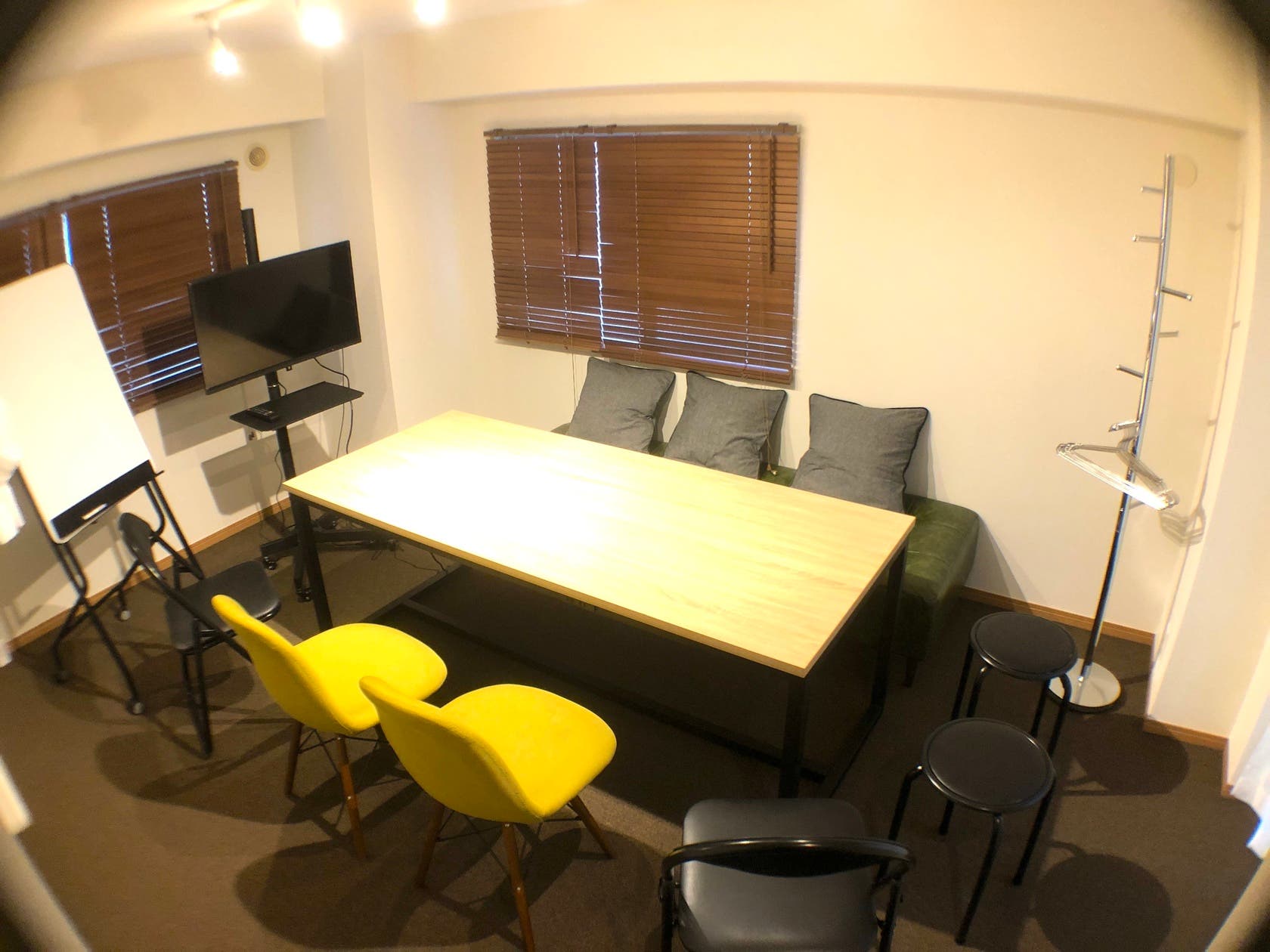 【渋谷駅 徒歩3分】ゆったり過ごせるデザイナーズ貸し会議室★ランドプレイス道玄坂★高速Wi-Fi無料♪24時間営業♪の写真4