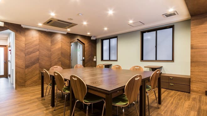 【Patia】曙橋駅から30秒の貸切キッチンスペース。木目調のオシャレな室内は調理設備が充実。パーティーや料理教室に最適です。の写真3