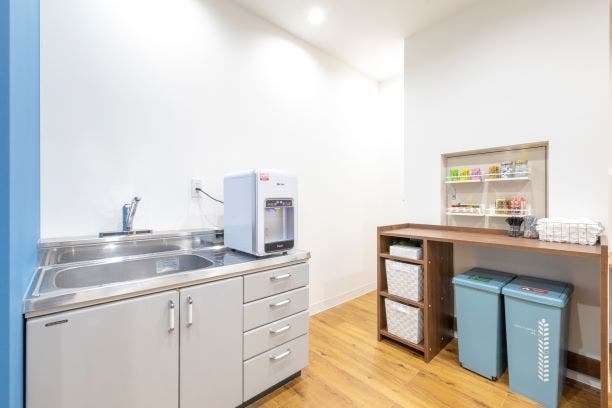 【BIZcomfort神戸元町】JR・阪神「神戸元町駅」から徒歩1分！32名用セミナー会場の写真9