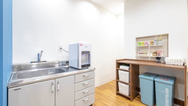 【BIZcomfort神戸元町】JR・阪神「神戸元町駅」から徒歩1分!32名用セミナー会場の写真9