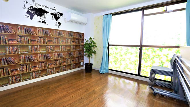 【京都駅前ステーション302】駅出口から徒歩4分のテレワーク応援スペース!会議に集まりにワークに勉強会に趣味作業にも最適の写真1