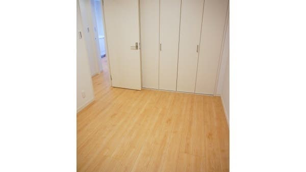 駅徒歩3分!ネイル、まつエク、整体などに!の写真2