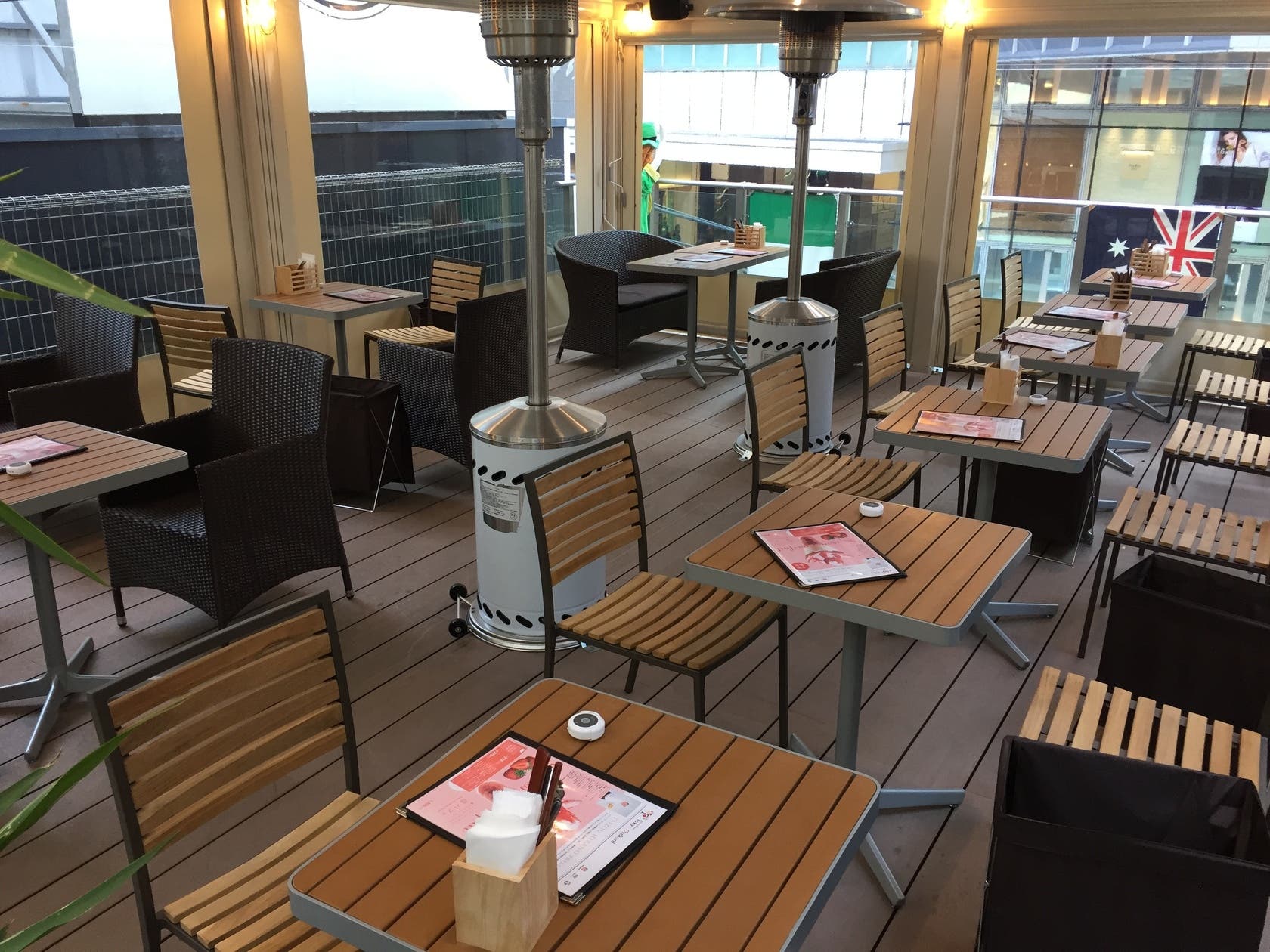 【新宿駅南口1分】★カフェテラス★高島屋・Newman前【立地抜群】の写真10