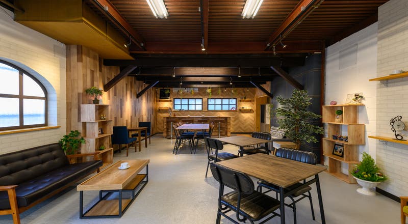 【今宮駅から徒歩３０秒】撮影スタジオ！カフェ＆バー設定のオシャレ空間、 大衆居酒屋のテーブル席＆座敷