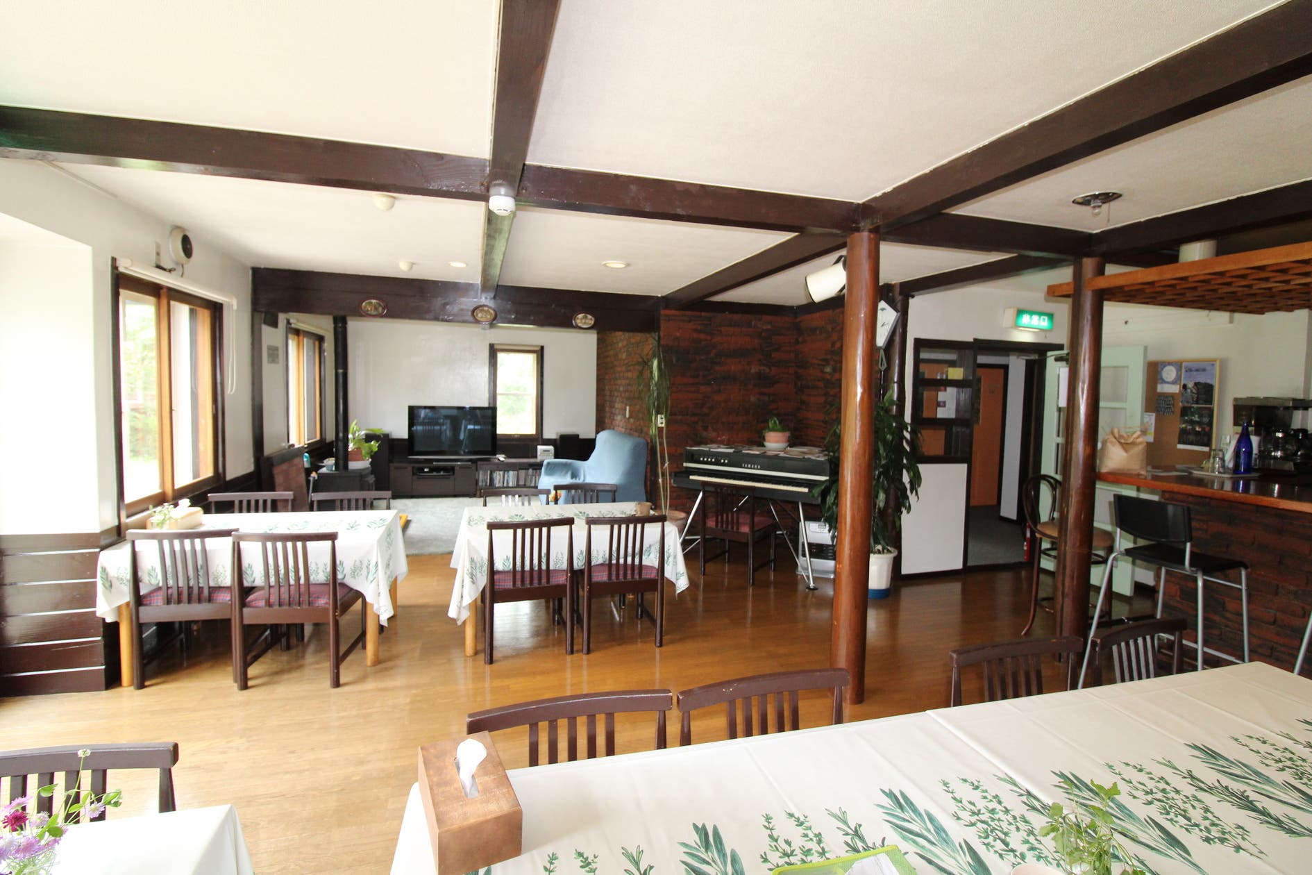 長野県諏訪郡原村（八ヶ岳）【ペンションにんじん】イベント等での時間貸しも対応できますの写真3