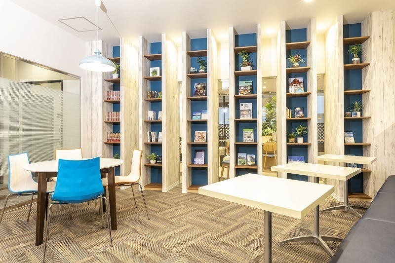 【センター北駅1分】8名用会議室＃Wi-Fi＃電源＃フリードリンク＃コンシェルジュ＃ホワイトボードの写真6