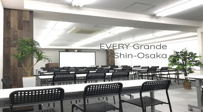 ◆エブリグランデ新大阪◆広々100㎡＆54名テーブル着席❗️新大阪駅東口徒歩0分❗️超高速NURO光WiFi✨