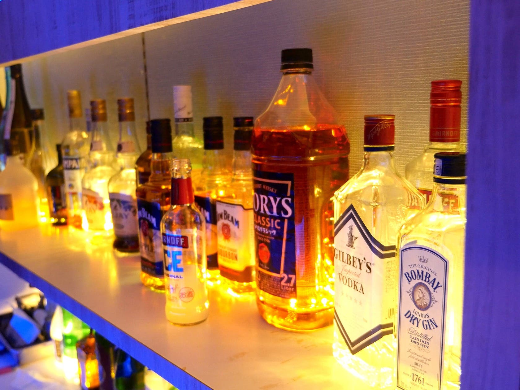 ホステル１階BARスペースの写真10