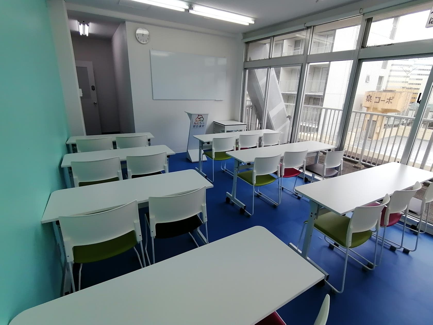 【旭橋駅徒歩3分】定員17+α名！プロジェクター含む備品・高速Wi-Fi無料！泉崎502会議室の写真10