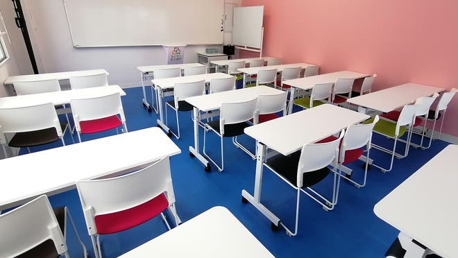 【旭橋駅徒歩3分】定員33+α名!プロジェクター含む備品・高速Wi-Fi無料!泉崎602会議室の写真12