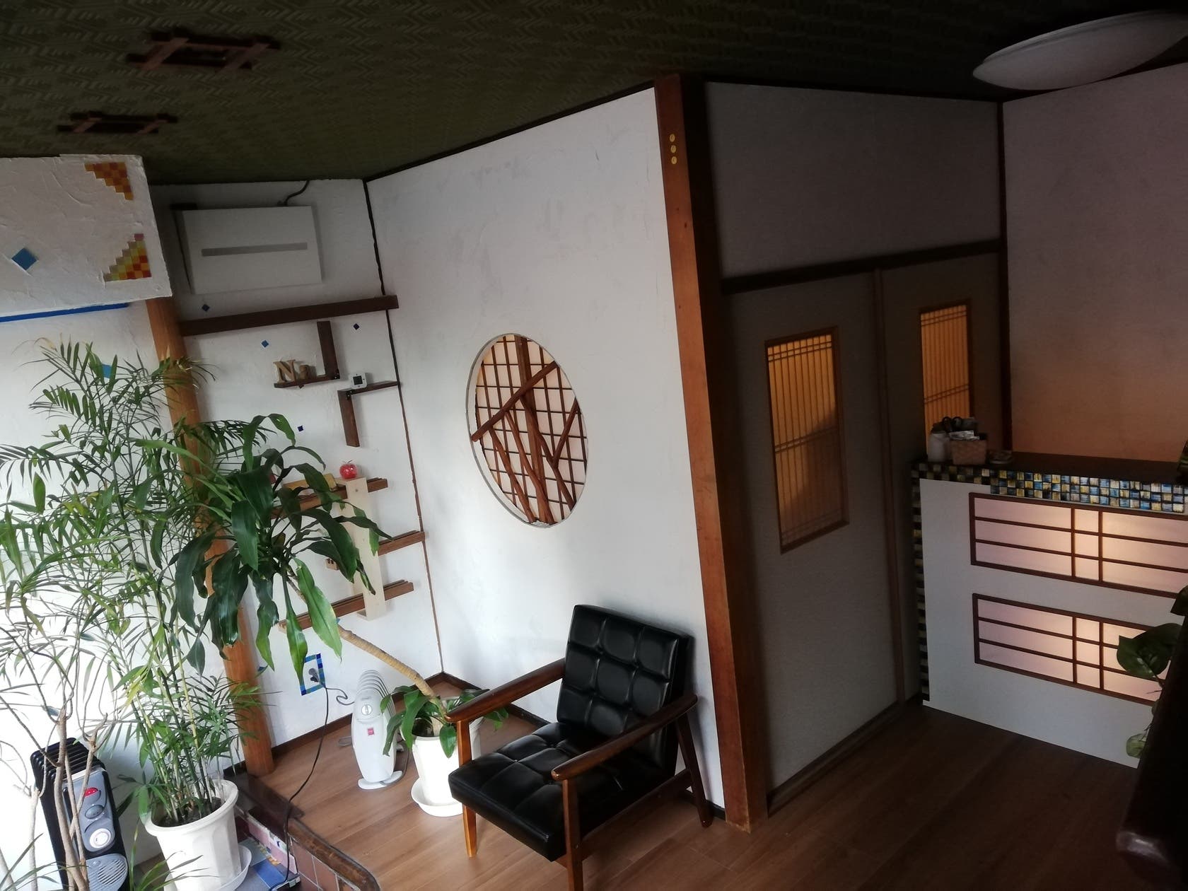 レンタルスペース【ホステル奈(からなし)】ゲストハウスの共有部スペースを貸切り利用の写真3