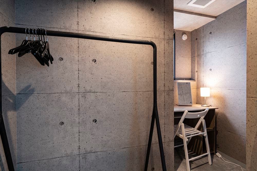 【24時間/大阪市西区】大型白ホリゾントと自然光の撮影・イベントスタジオ「UTSUBO STUDIO 3」（ウツボスタジオ3）の写真8