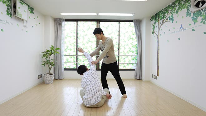 【京都・西大路駅前八条】駅から徒歩4分のフリースペース☆彡最大20名収容可能で会議や趣味やパーティー使用も可能!の写真8