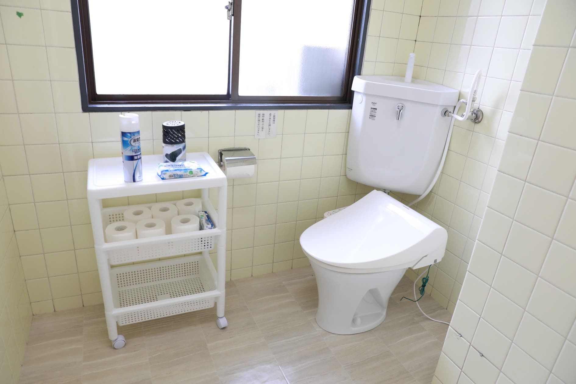 【京都・西大路駅前八条】駅から徒歩４分のフリースペース☆彡最大２０名収容可能で会議や趣味やパーティー使用も可能！の写真14