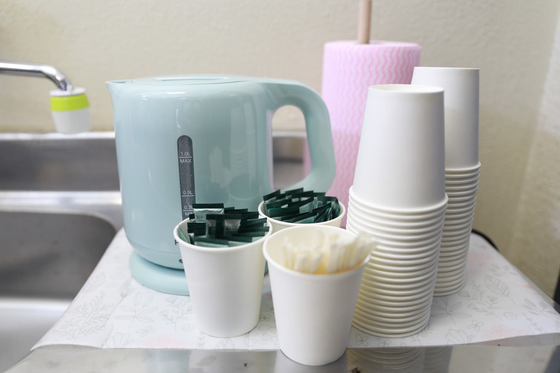 【京都・西大路駅前八条】駅から徒歩４分のフリースペース☆彡最大２０名収容可能で会議や趣味やパーティー使用も可能！の写真16