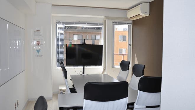 【横浜駅東口徒歩3分】高速インターネット!清潔な空間で会議・セミナーに最適 女性のみでも安心してご利用いただけます!の写真1