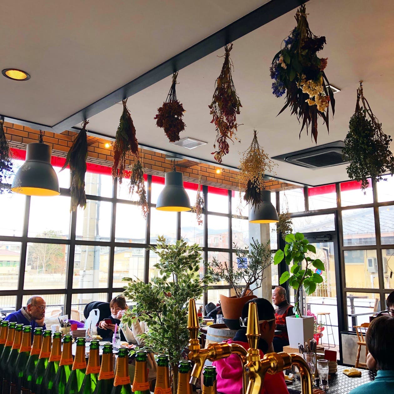 【京阪神宮丸太町エリア】テラス、プロジェクター、ピアノ付カフェスペース。パーティ・ロケ撮影・発表会などに！の写真7