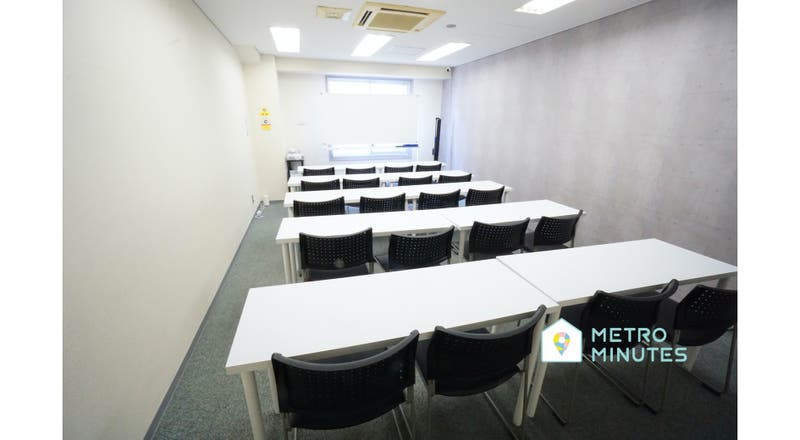 ＜栄駅チカ会議室＞栄駅徒歩3分🚃20名収容🪑Wi-Fi📶プロジェクター🎥会議/セミナー/打ち合わせ/ワークショップ/ボードゲーム