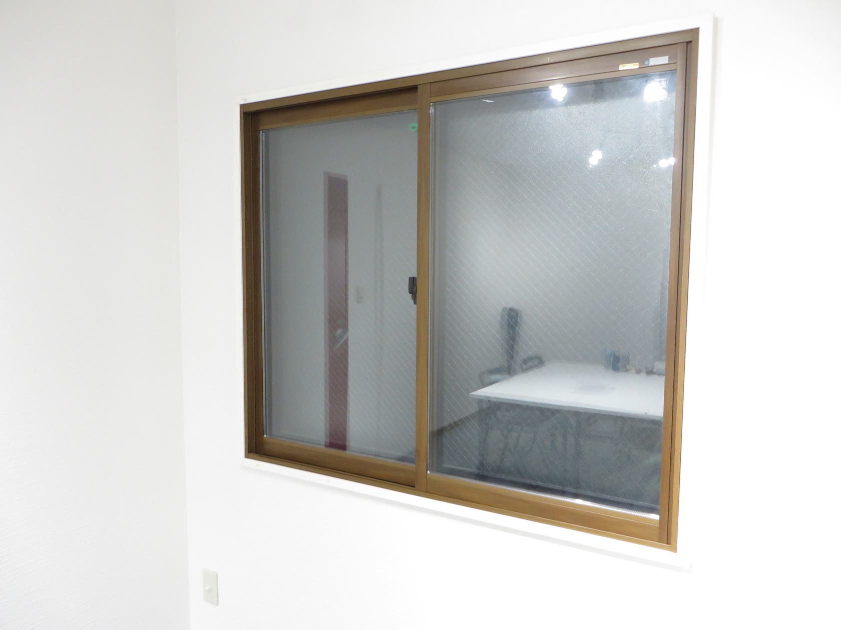 【博多駅徒歩圏内】半防音で重要な会議にも◎/テレワーク/勉強会に！最大6名/Wi-Fiプロジェクター完備の写真7