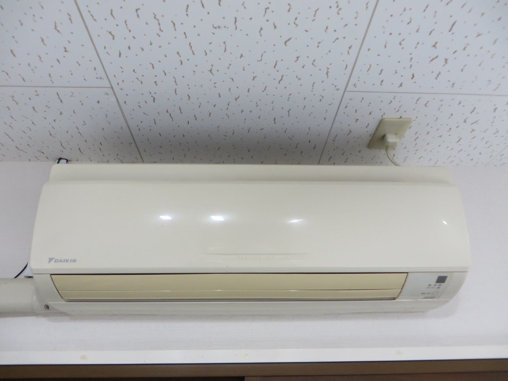 【博多駅徒歩圏内】半防音で重要な会議にも◎/テレワーク/勉強会に！最大6名/Wi-Fiプロジェクター完備の写真9