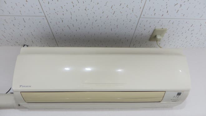 【博多駅徒歩圏内】半防音で重要な会議にも◎/テレワーク/勉強会に!最大6名/Wi-Fiプロジェクター完備の写真9