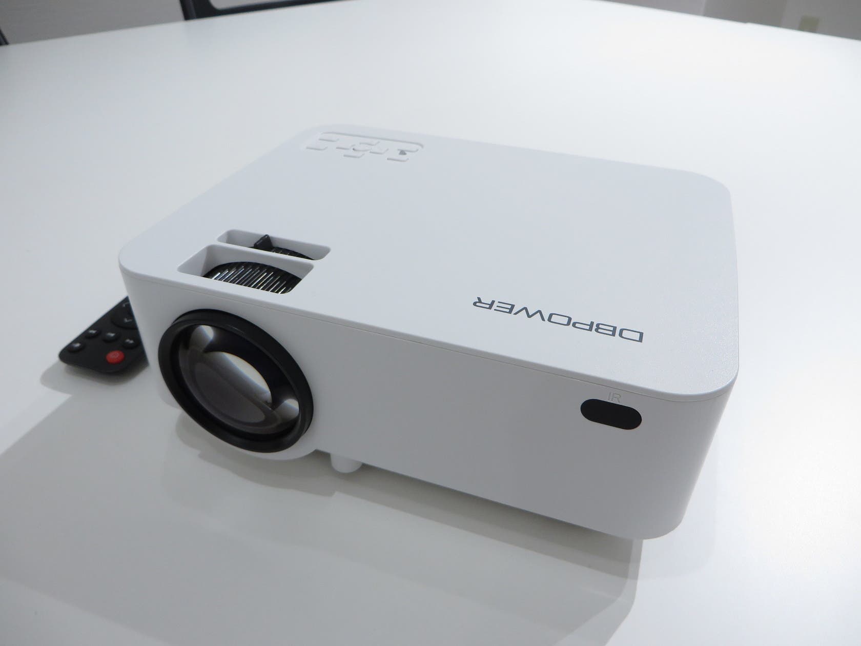 【博多駅徒歩圏内】半防音で重要な会議にも◎/テレワーク/勉強会に！最大6名/Wi-Fiプロジェクター完備の写真10