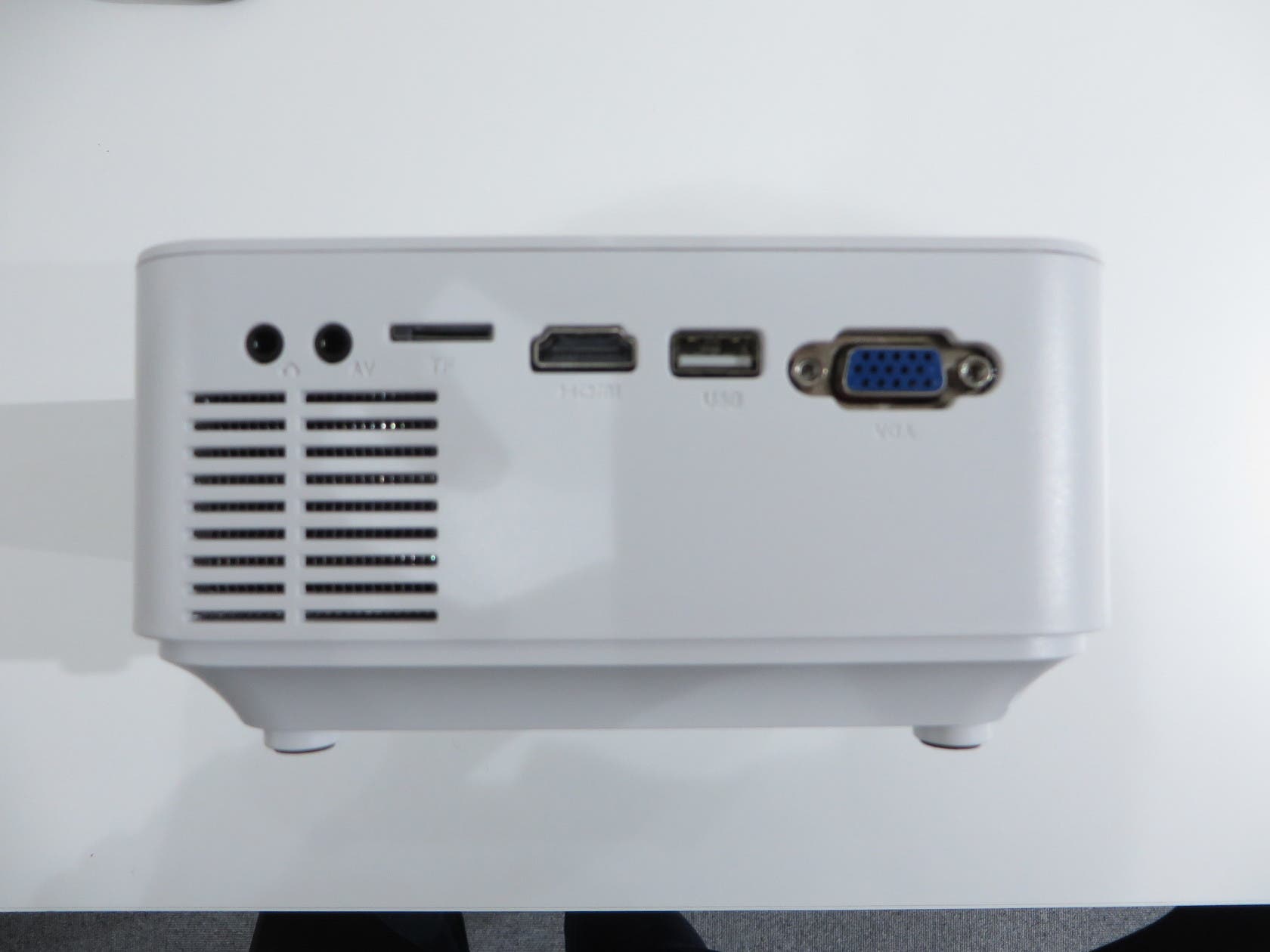 【博多駅徒歩圏内】半防音で重要な会議にも◎/テレワーク/勉強会に！最大6名/Wi-Fiプロジェクター完備の写真11