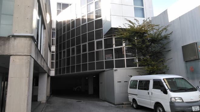 ビルの2Fの一角で和のスペースです。の写真2